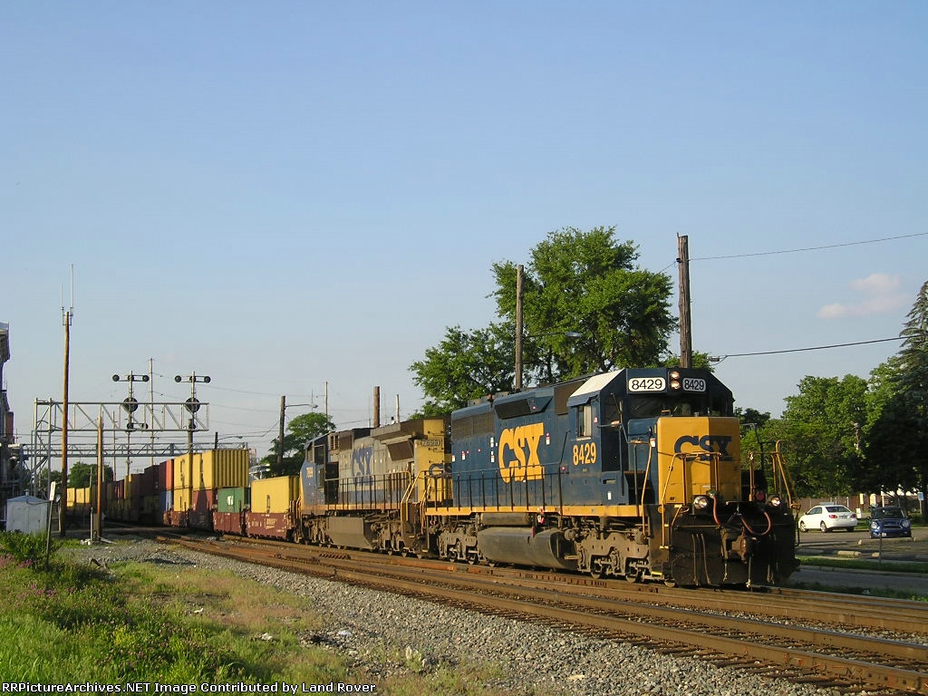 CSXT 8429 On CSX Q 133 Southbound
